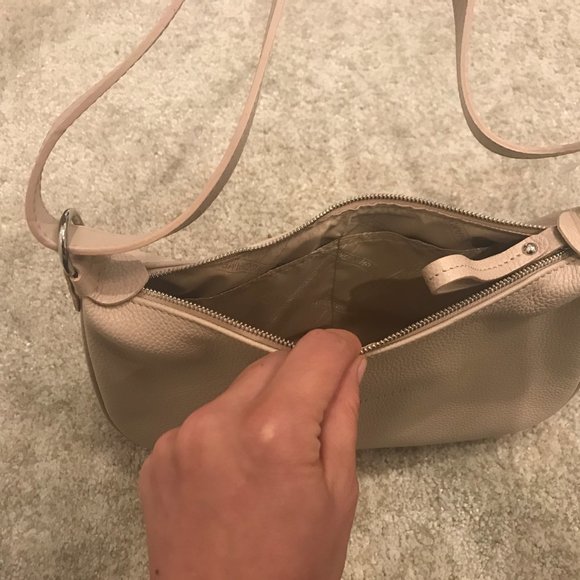 Longchamp | Bags | New Longchamp Small Beige Leather Shoulder Bag ...